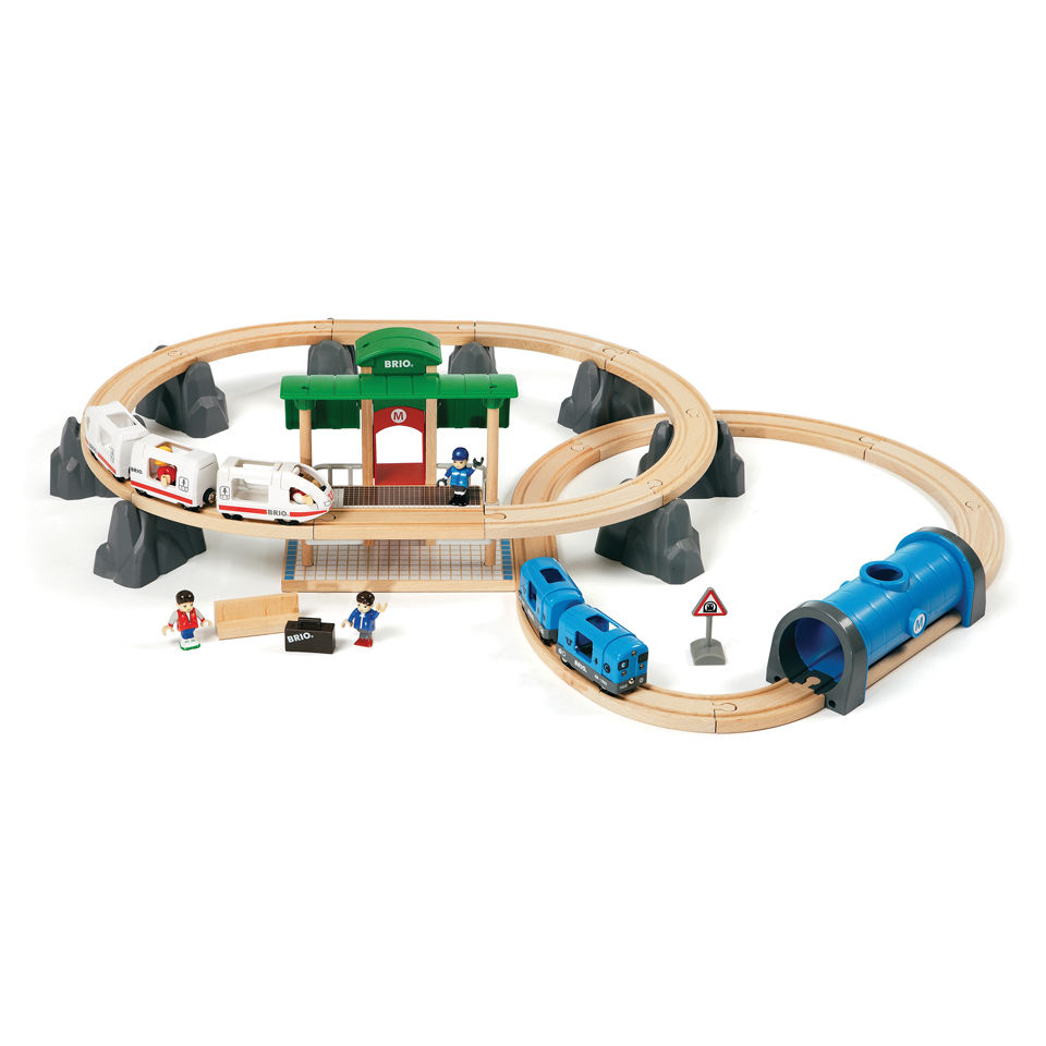 Brio Metro City Train Set | IWOOT